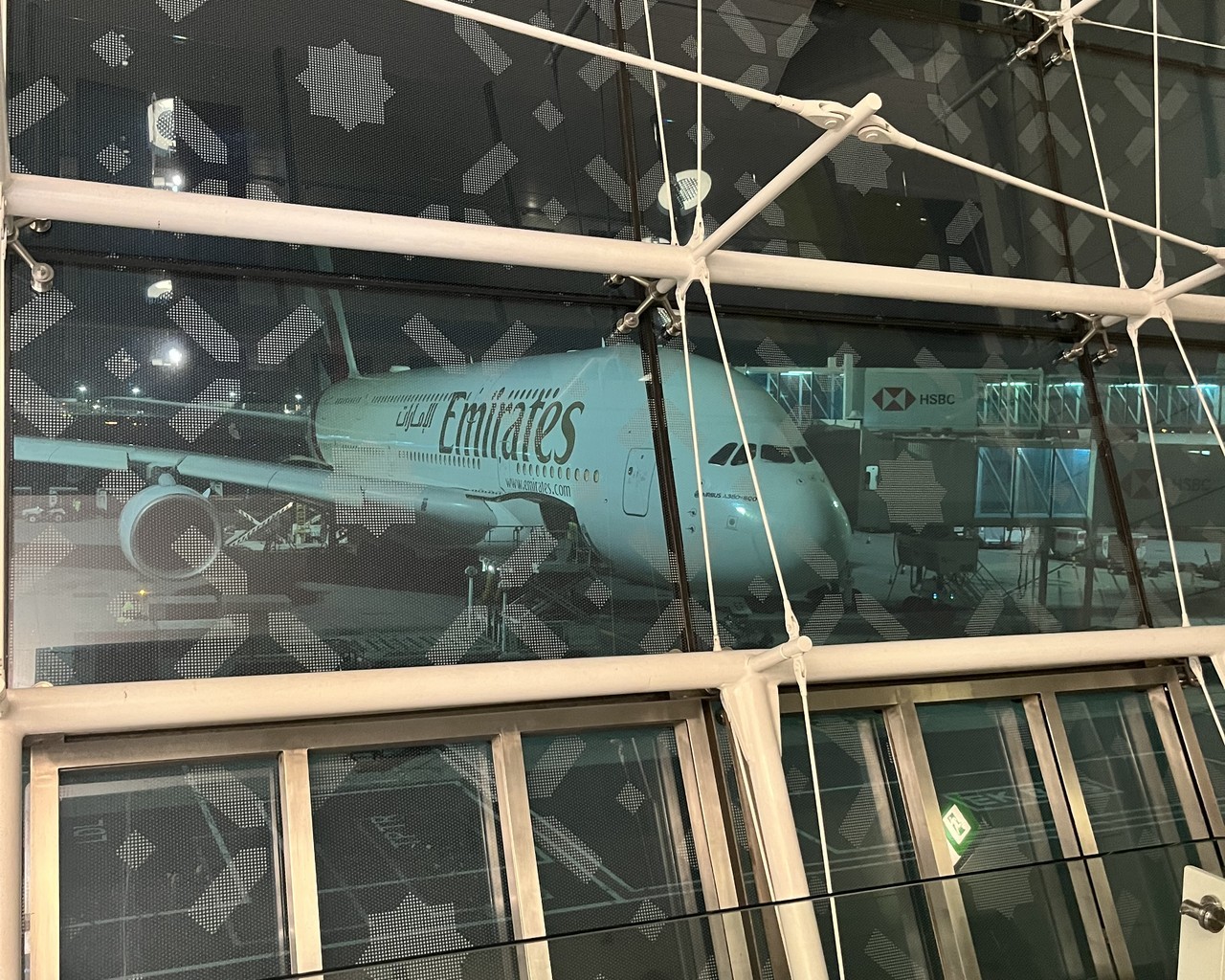 Review of Emirates flight from Dubai to Sydney in Economy