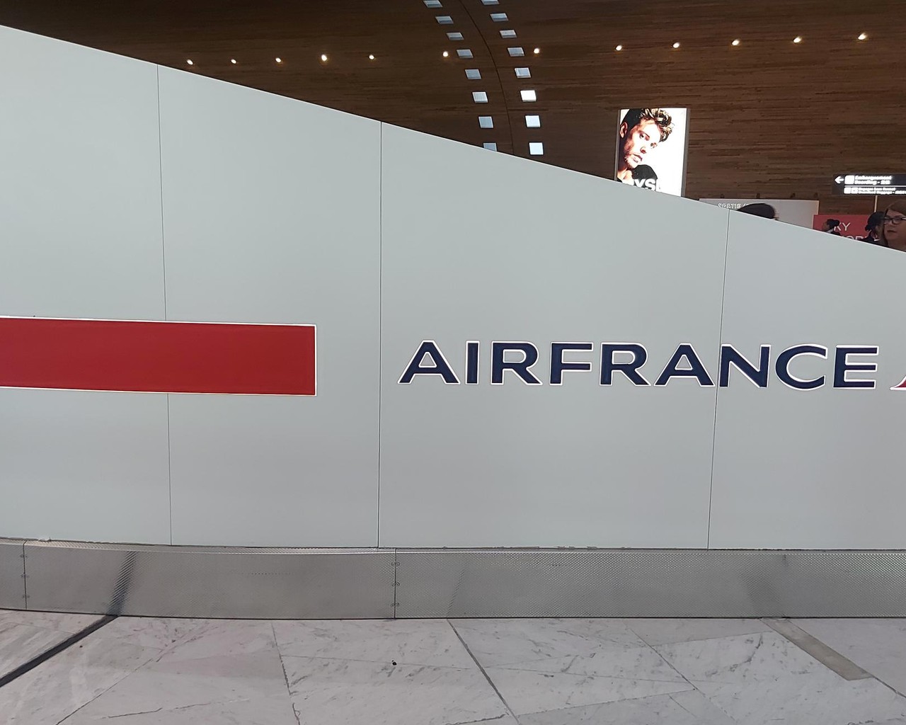 Review of Air France flight from Paris to Dar es Salaam in Business