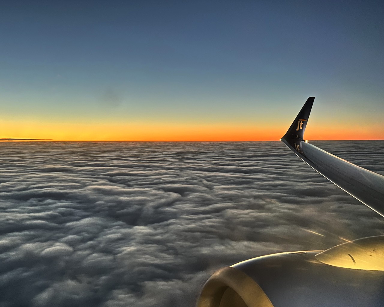 Review of Jet Time flight from Oslo to Copenhagen in Premium Eco