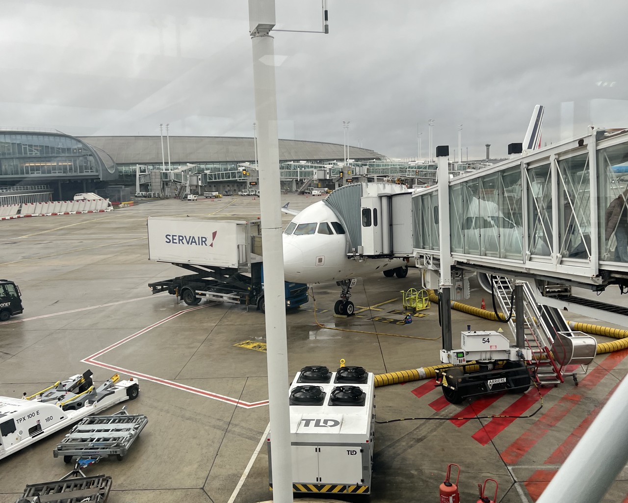 Review of Air France flight from Firenze to Paris in Economy