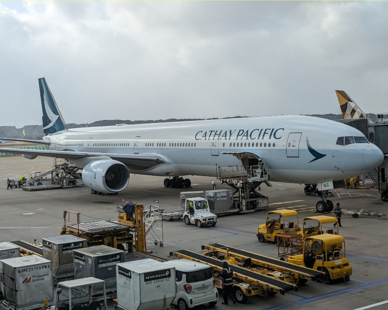 Review of Cathay Pacific flight from Hong Kong to Seoul in Economy