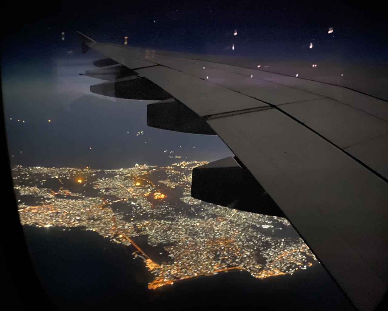 Review of Qantas flight from Singapore to London in Economy