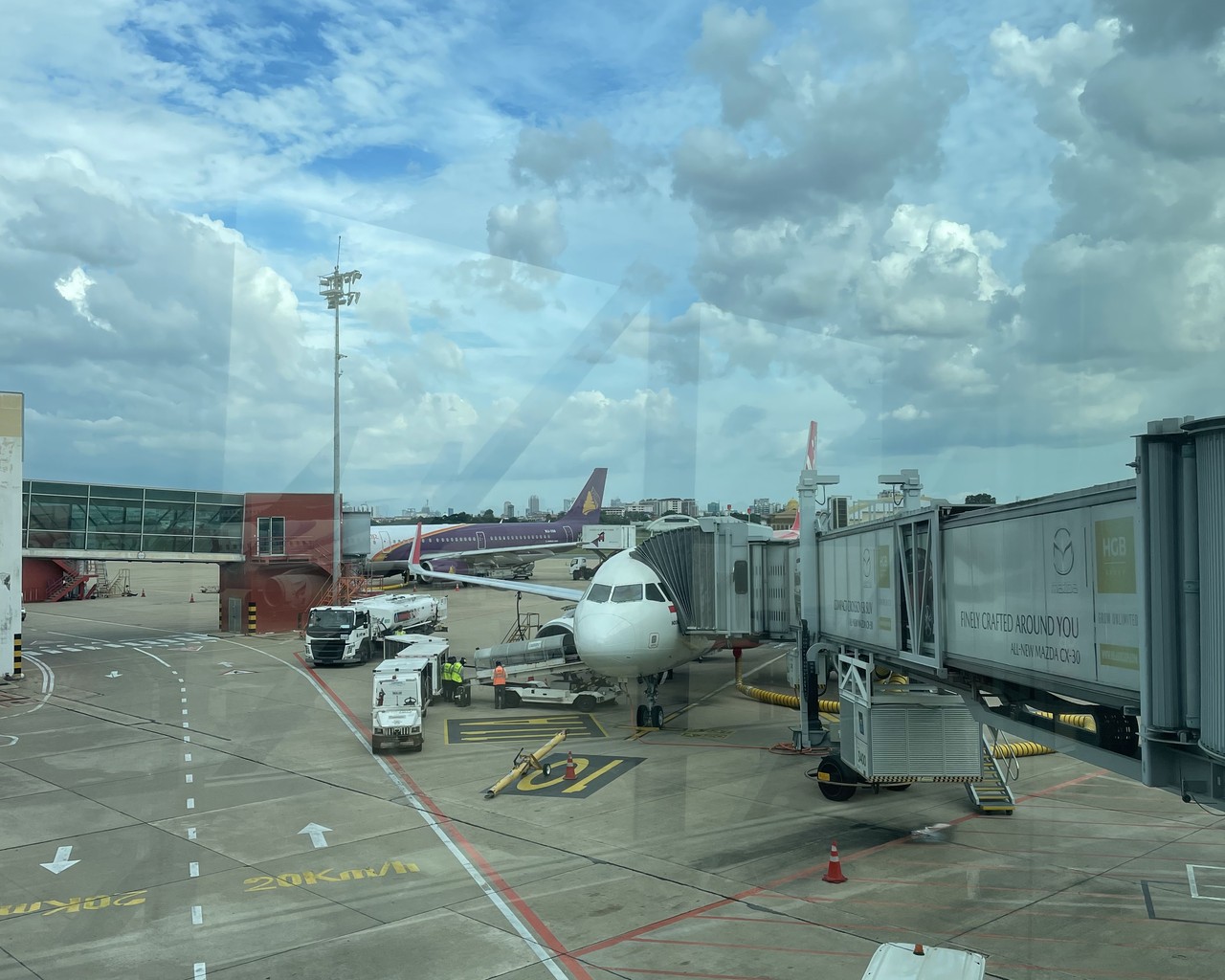 Review of Indonesia AirAsia flight from Phnom Penh to Jakarta in Economy