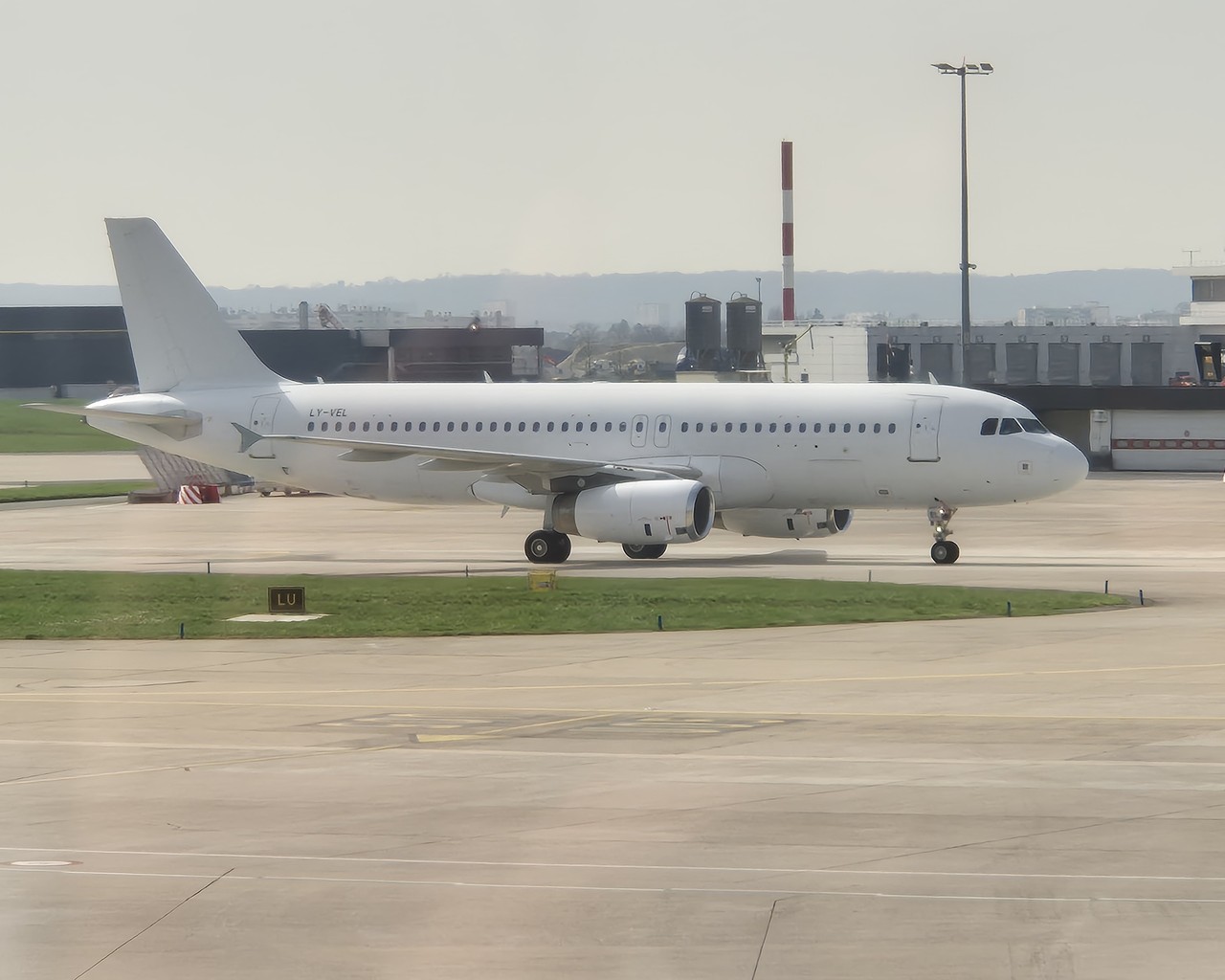 Review of Avion Express flight from Paris to Bastia in Economy