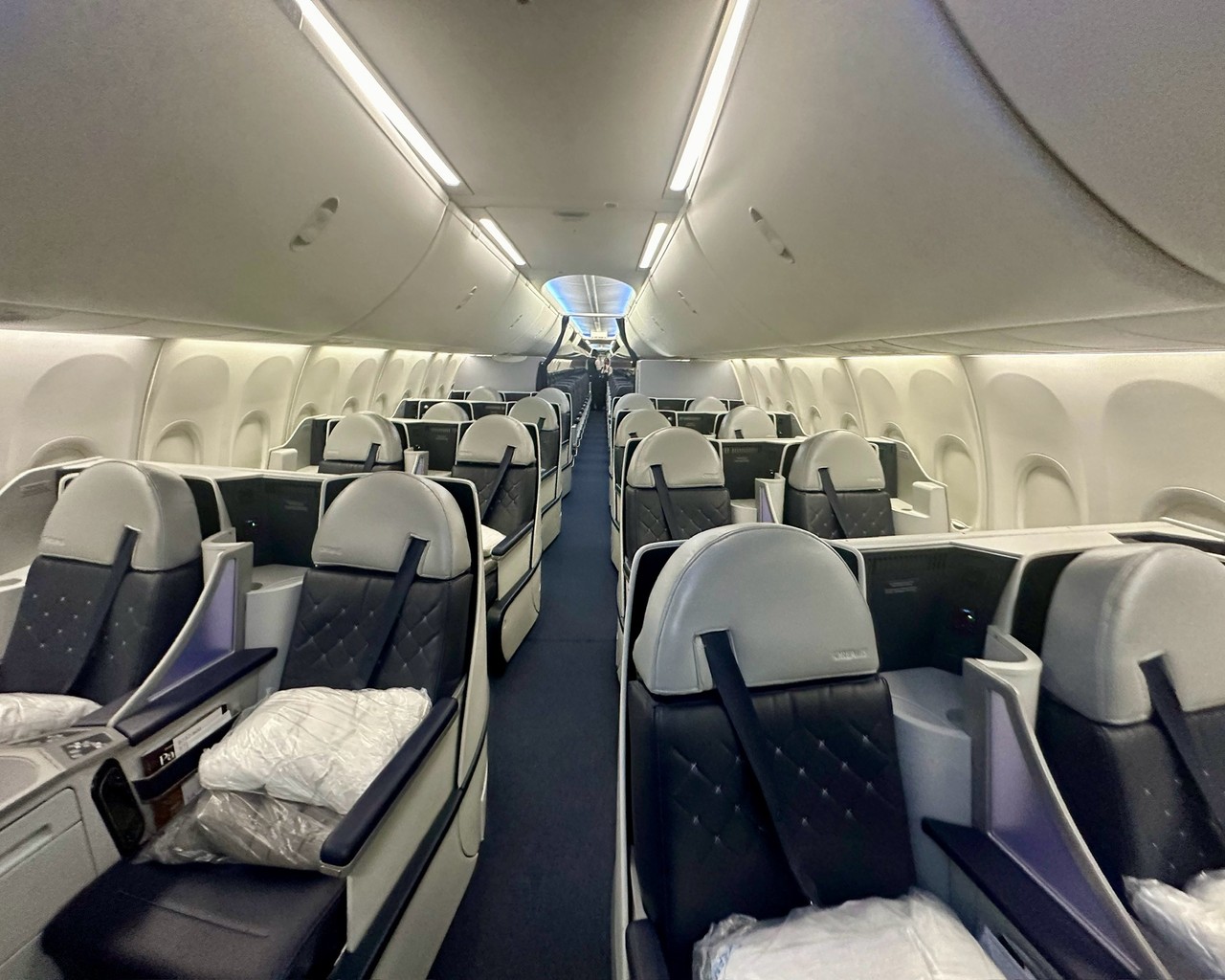 Review of Copa Airlines flight from Los Angeles to Panamá City in Business