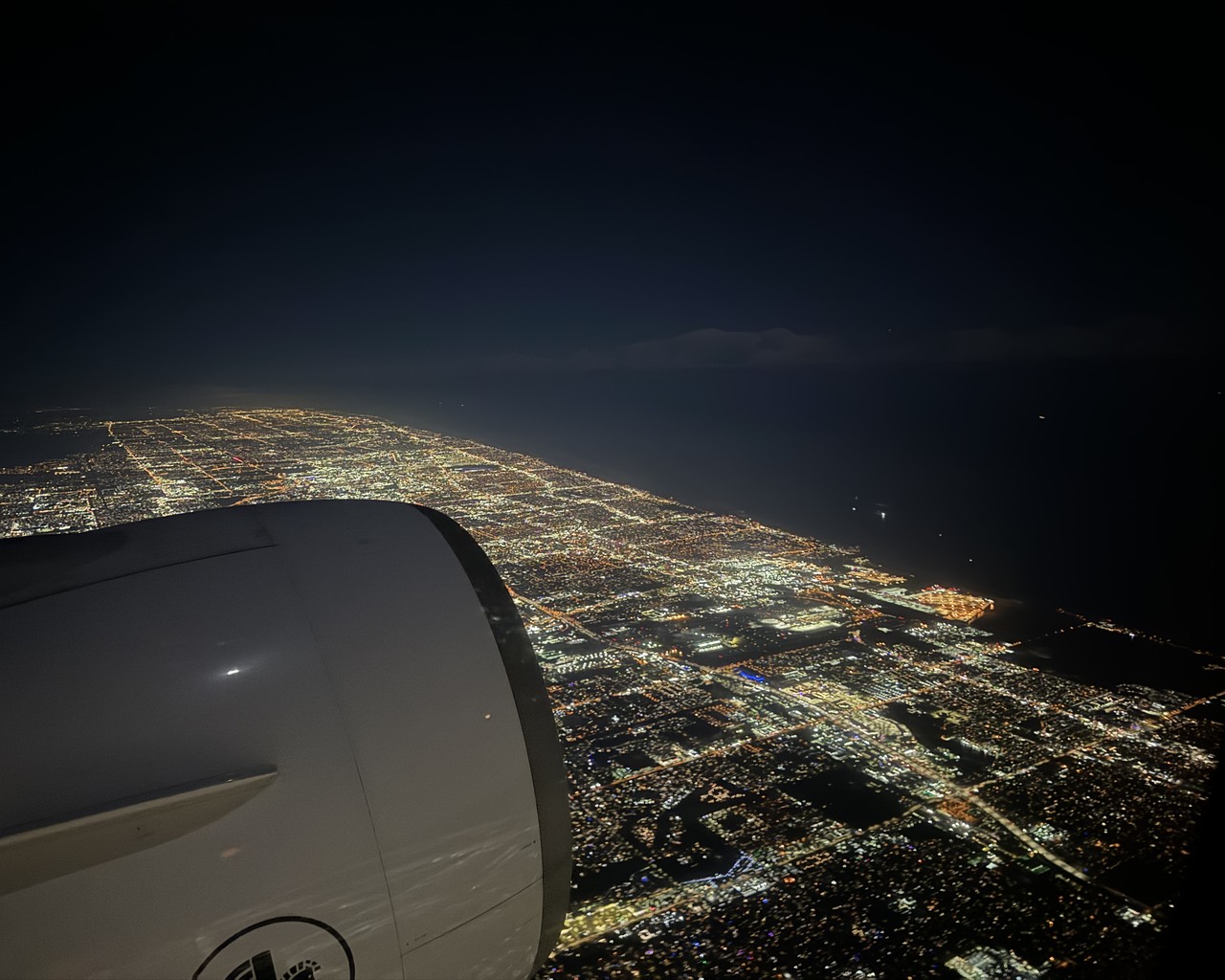 Review of Air France flight from Miami to Paris in Business
