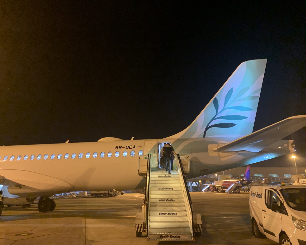 Review of Cyprus Airways flight from Athens to Larnaca in Economy