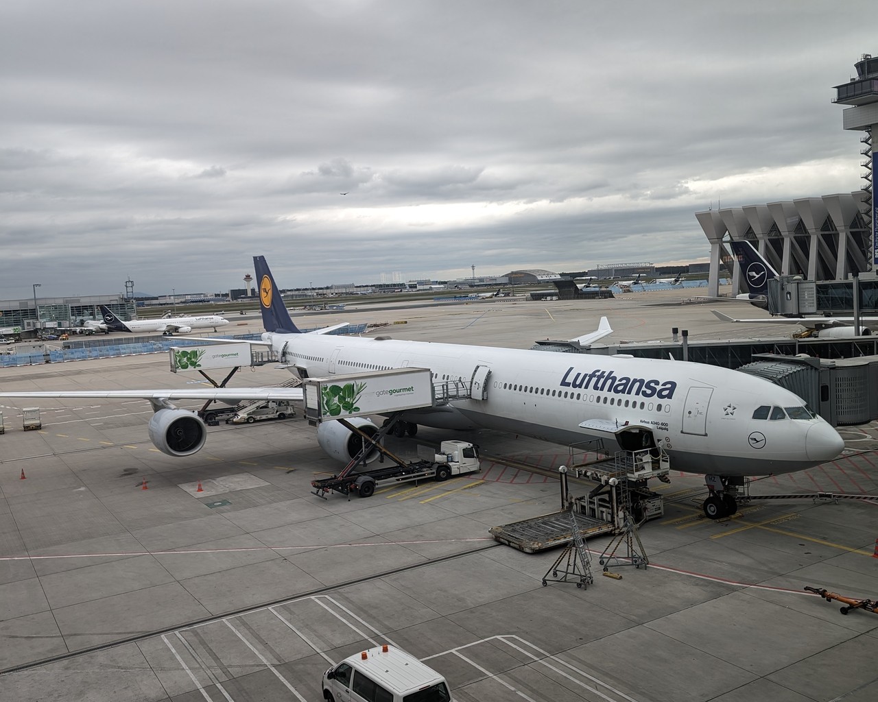 Review of Lufthansa flight from Frankfurt to Chicago in Economy