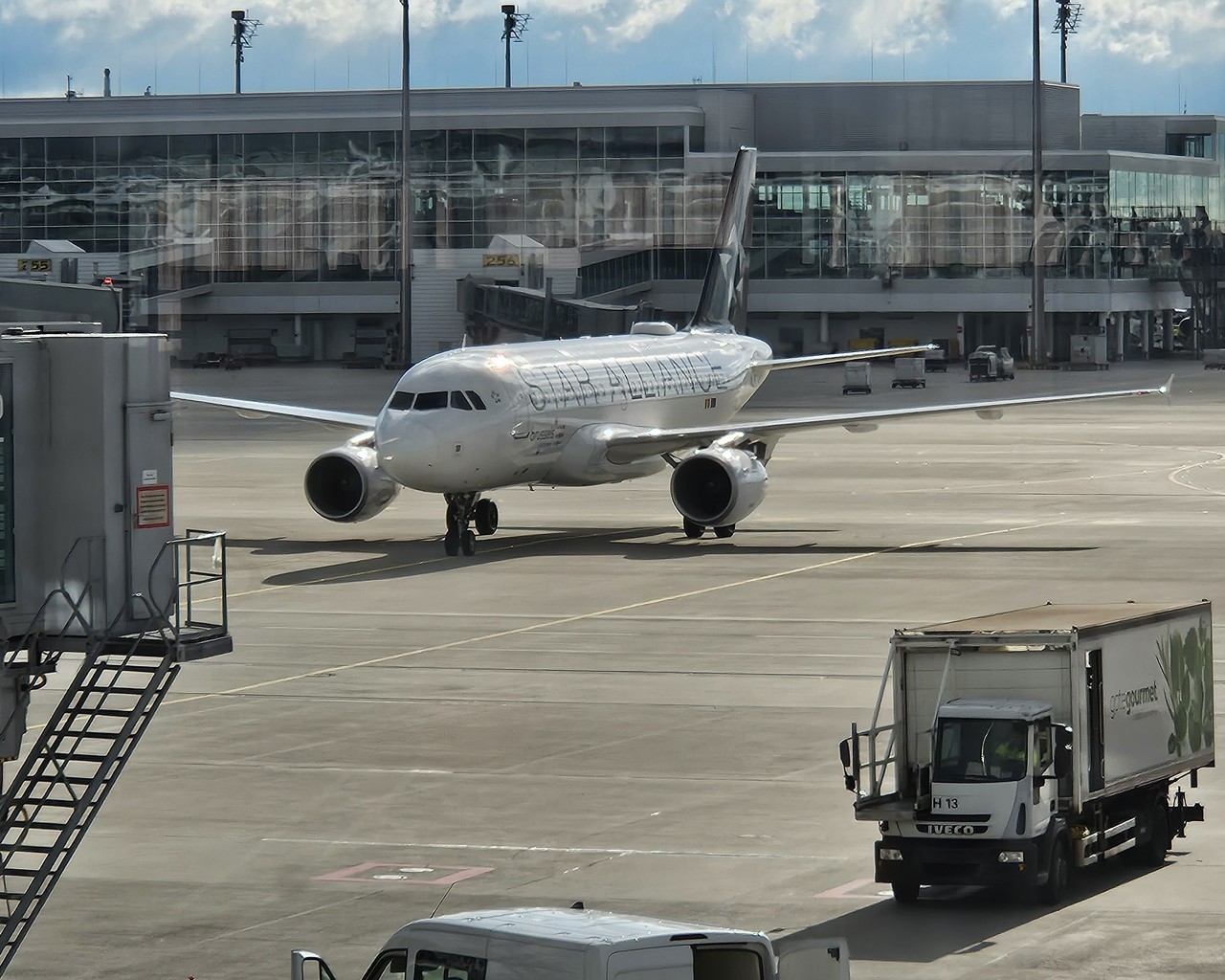 Review of Brussels Airlines flight from Munich to Brussels in Economy