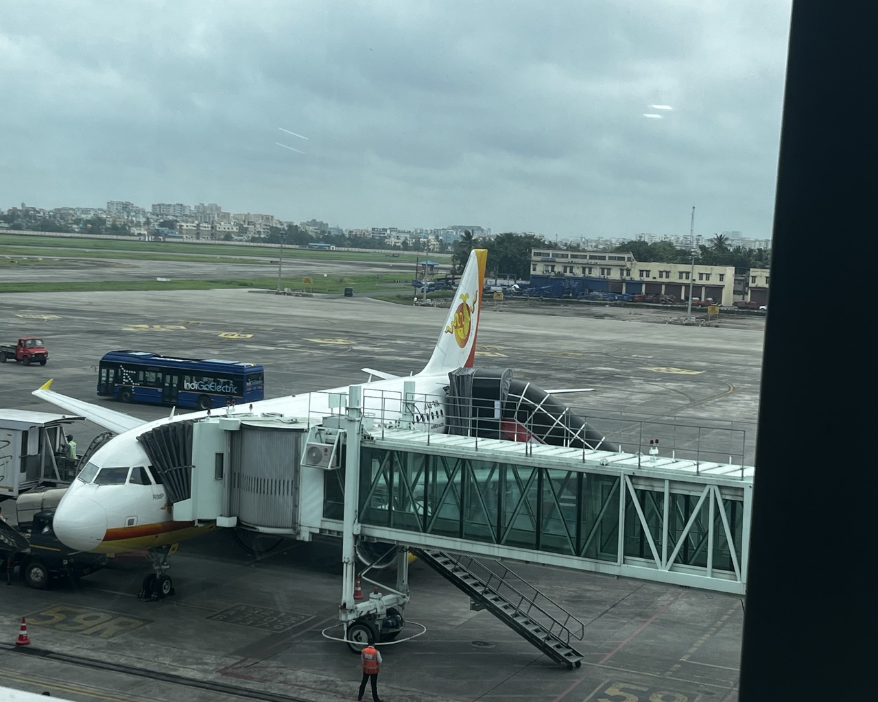 Review of Bhutan Airlines flight from Kolkata to Bangkok in Business