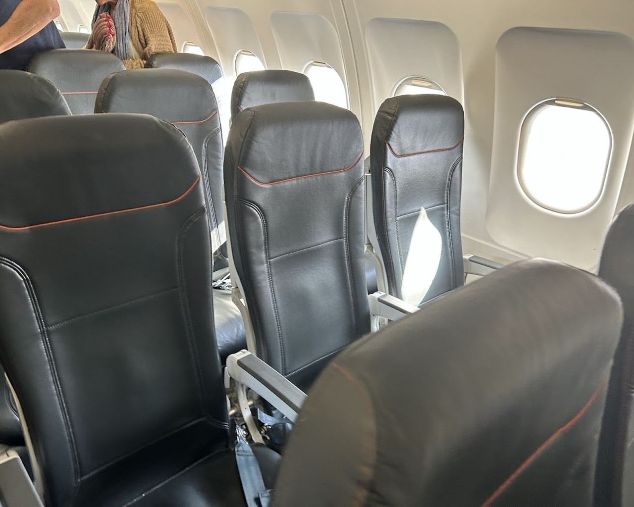 Review of Jetstar Airways flight from Cairns to Sydney in Economy