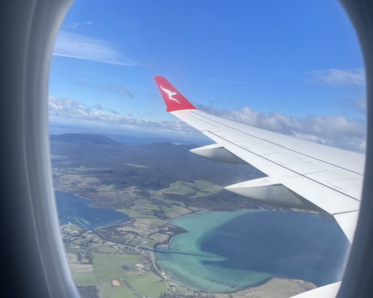 Review of QantasLink flight from Melbourne to Hobart in Economy