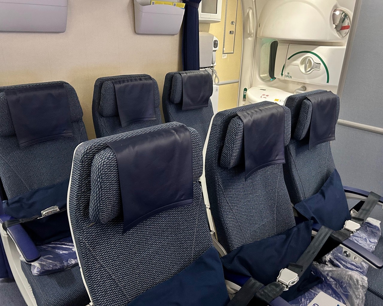 Review of ANA flight from Tokyo to Sydney in Economy