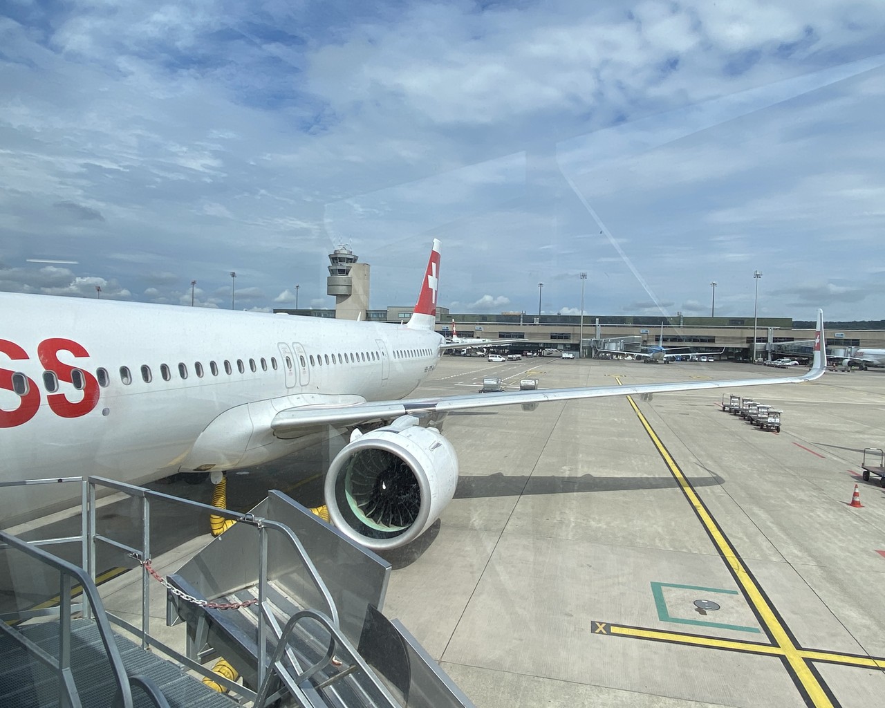 Review of SWISS flight from Zurich to Stockholm in Business