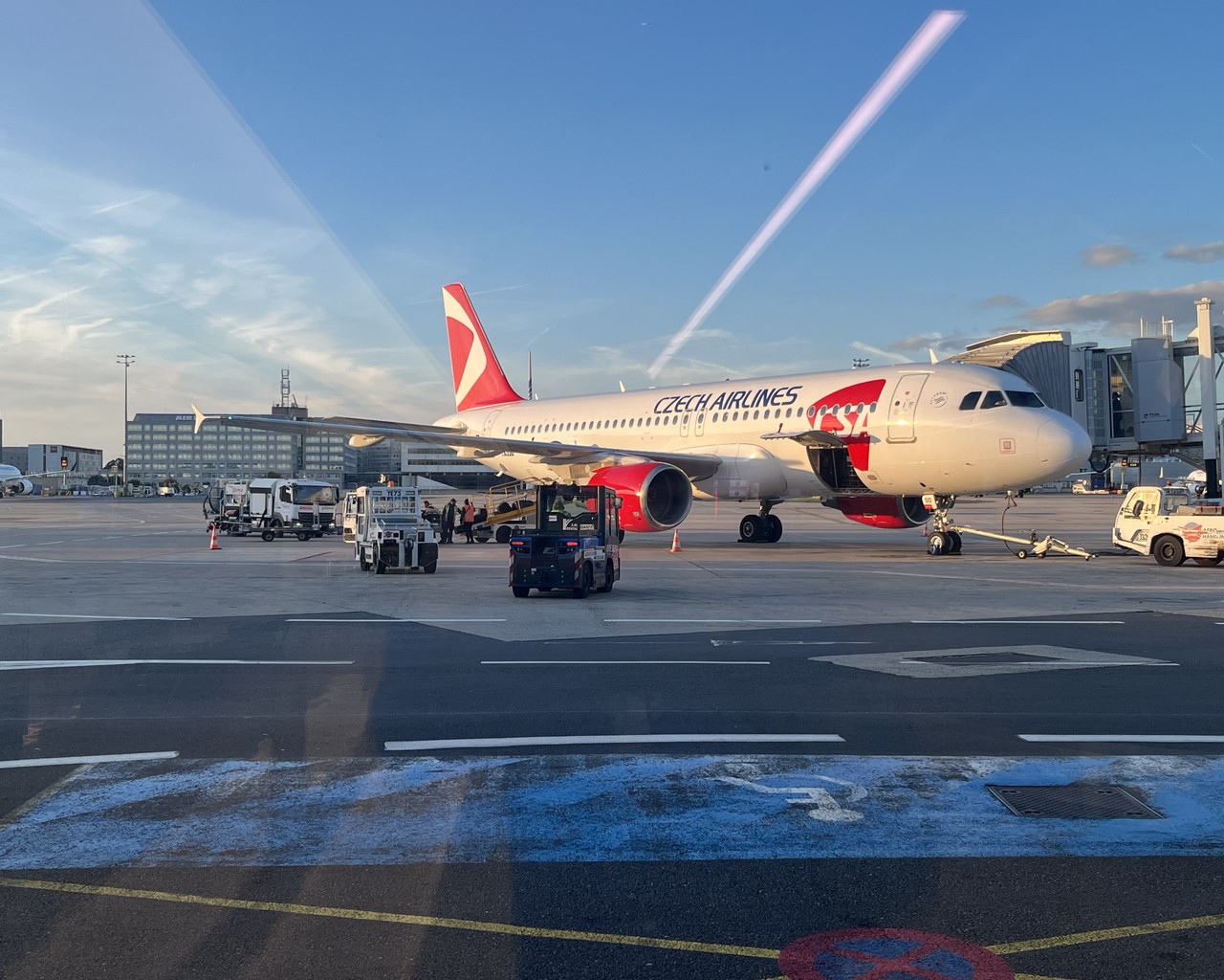 Review of CSA flight from Prague to Paris in Economy