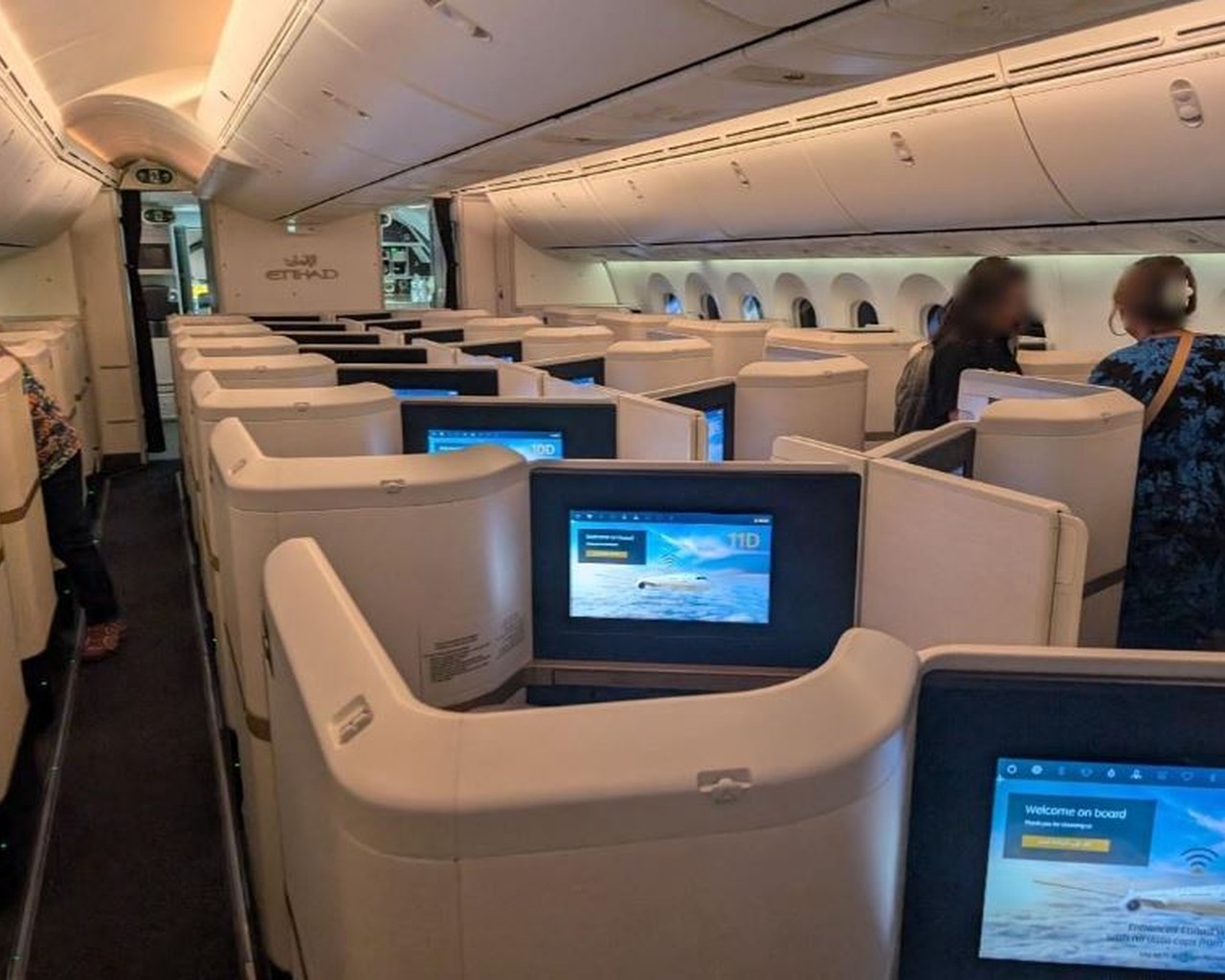 Avis du vol Etihad Airways Denpasar → Abu Dhabi en Affaires