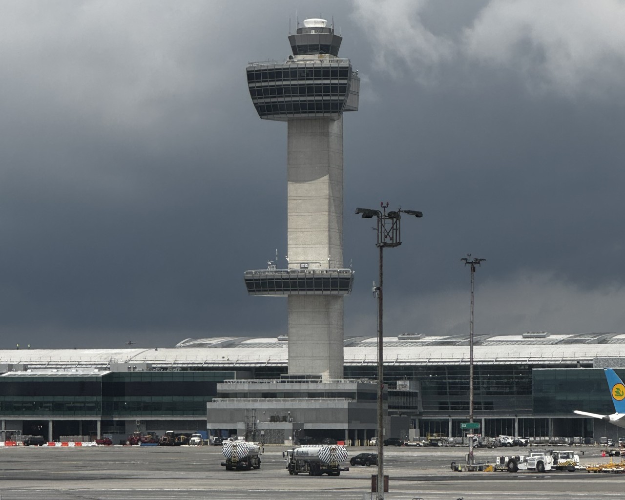 Review of Delta Air Lines flight from New York to Santo Domingo in Domestic First