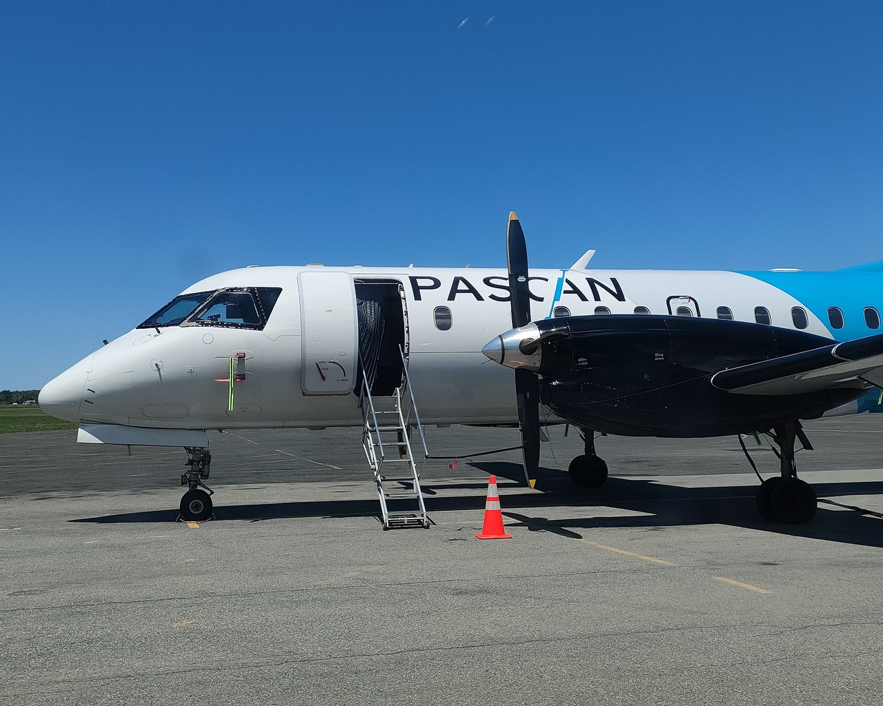 Review of Pascan Aviation flight from Montréal to Quebec in Economy