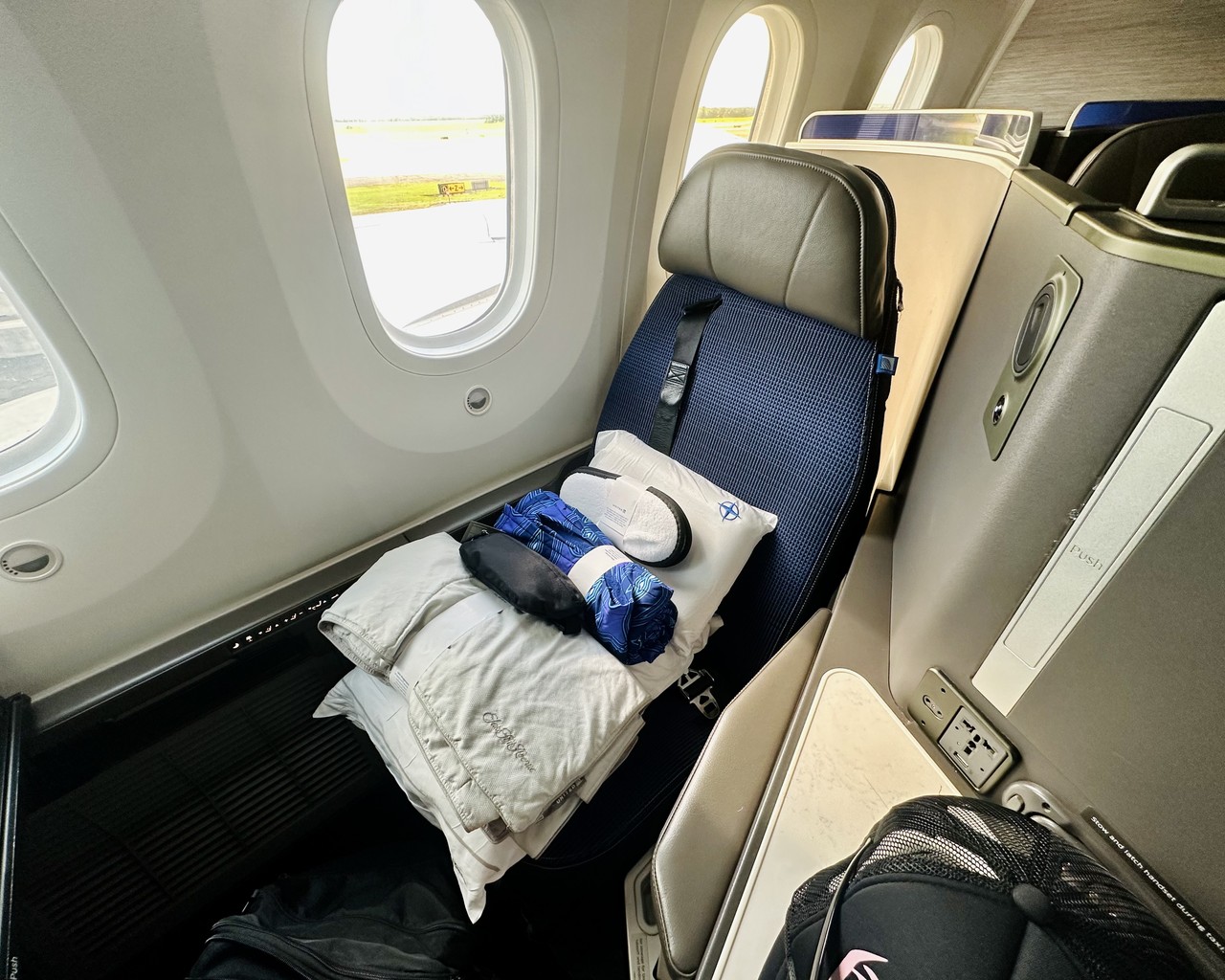 Review of United flight from Washington to Lagos in Business
