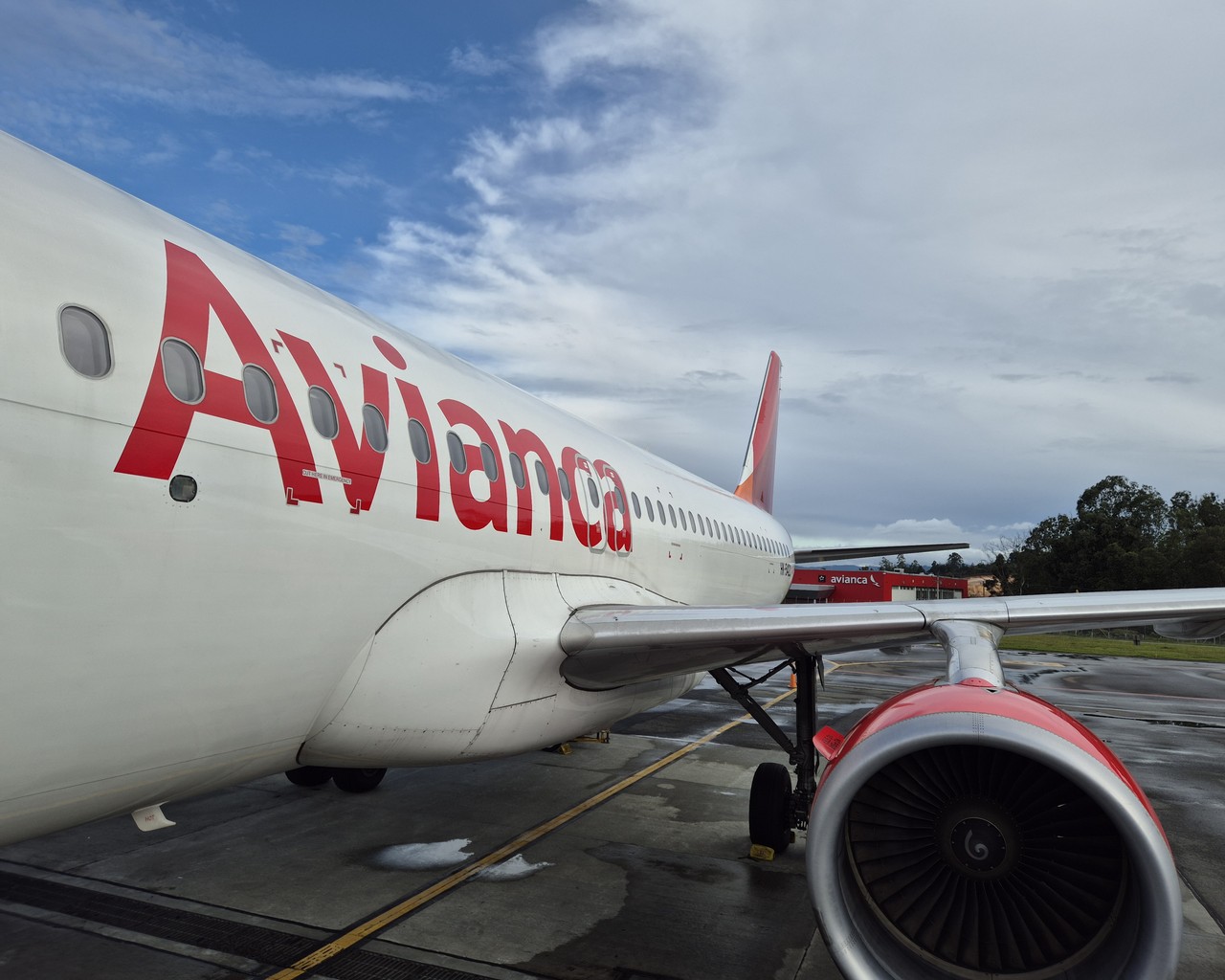 Review of Avianca flight from Pereira to Medellin in Economy