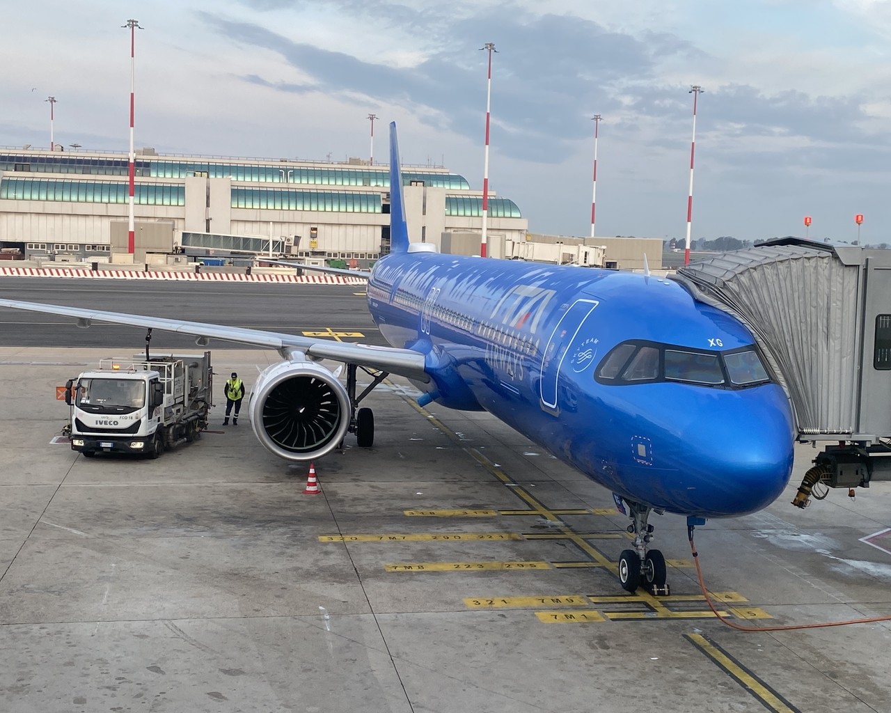 Review of ITA Airways flight from Rome to Paris in Economy