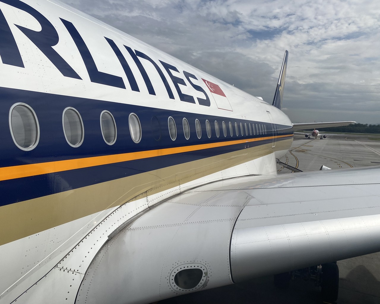Review of Singapore Airlines flight from Kuala Lumpur to Singapore in ...