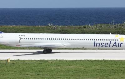 Review of InselAir flight from Willemstad to Miami in Economy