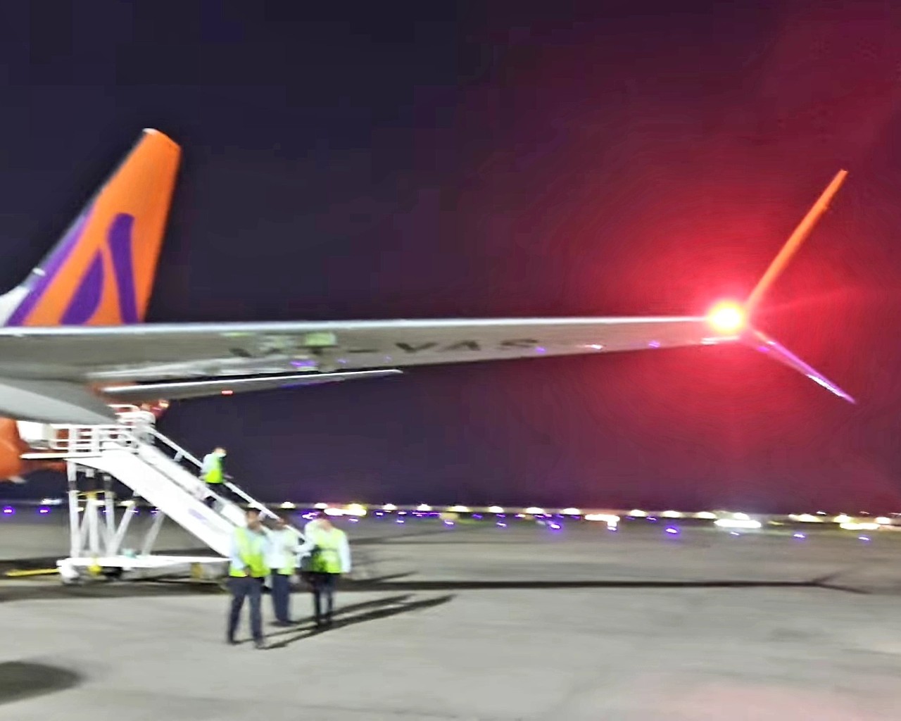 Review of Akasa Air flight from Lucknow to Ahmedabad in Economy