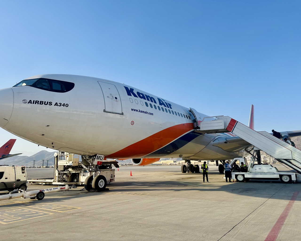 Review of Kam Air flight from Dubai to Kabul in Economy