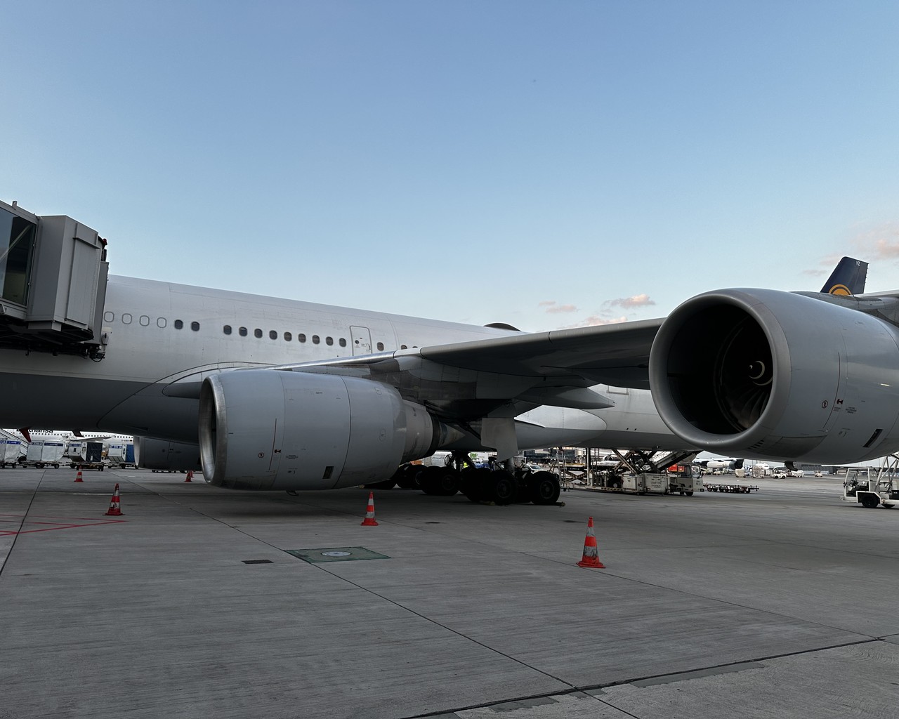 Review of Lufthansa flight from Frankfurt to Hong Kong in First