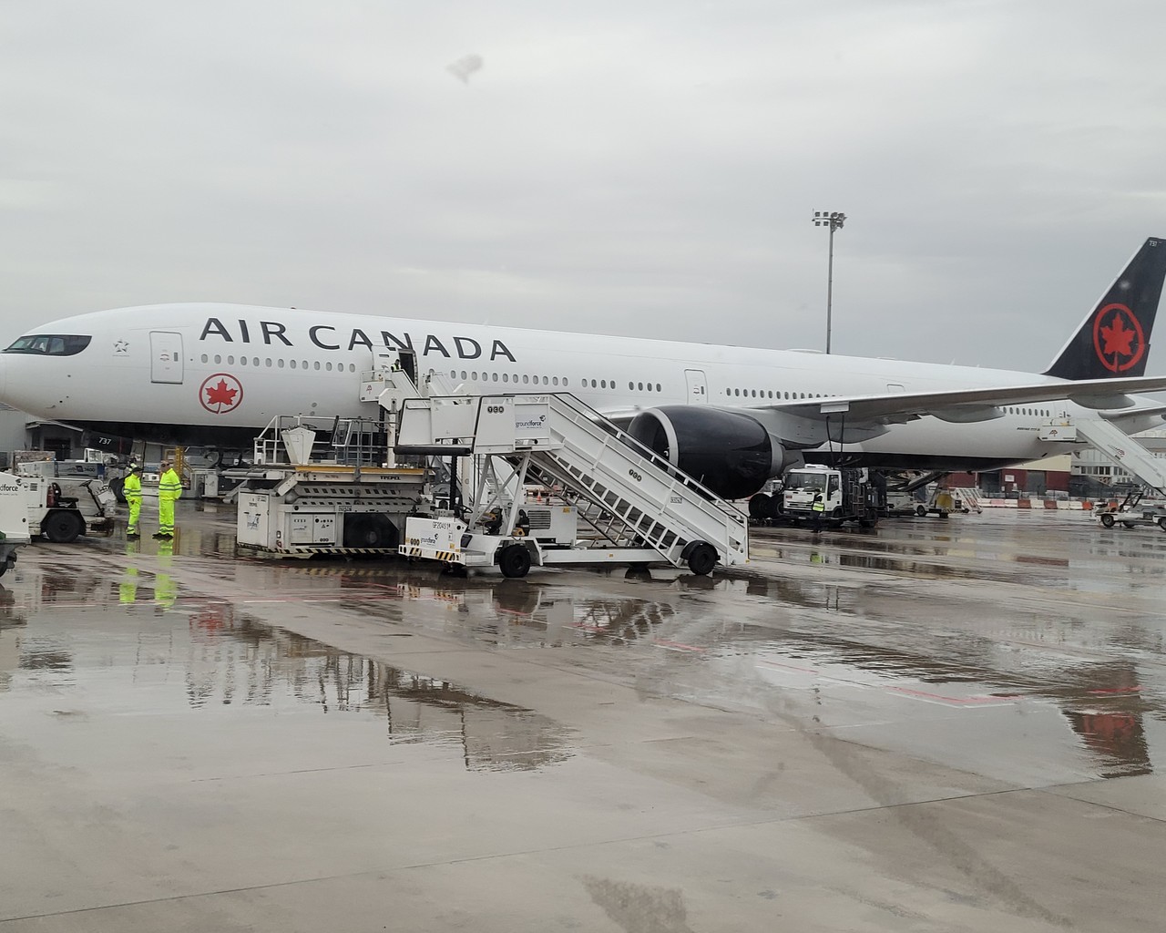 Avis du vol Air Canada Barcelona → Toronto en Affaires