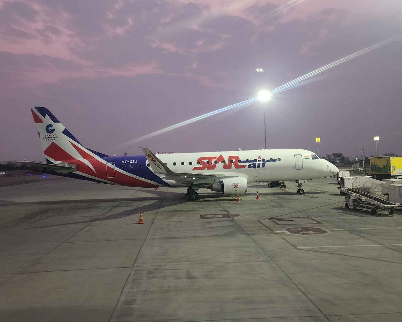 Review of Star Air flight from Hyderabad to Pune in Business
