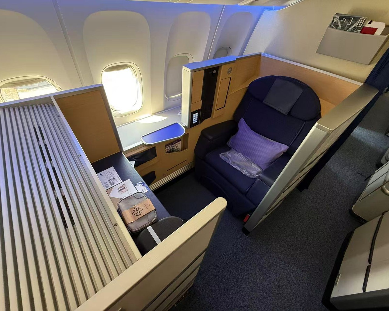 Review of ANA flight from Chicago to Tokyo in First