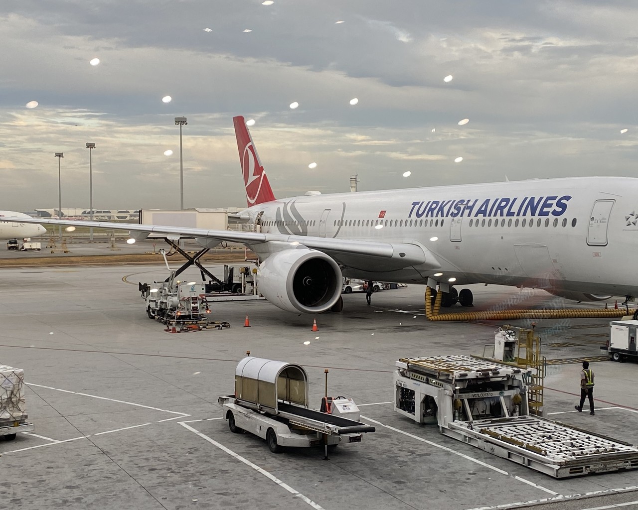 Review of Turkish Airlines flight from Kuala Lumpur to Sydney in Business