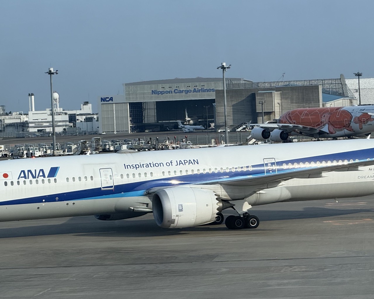 Review of ANA flight from Tokyo to Singapore in Economy