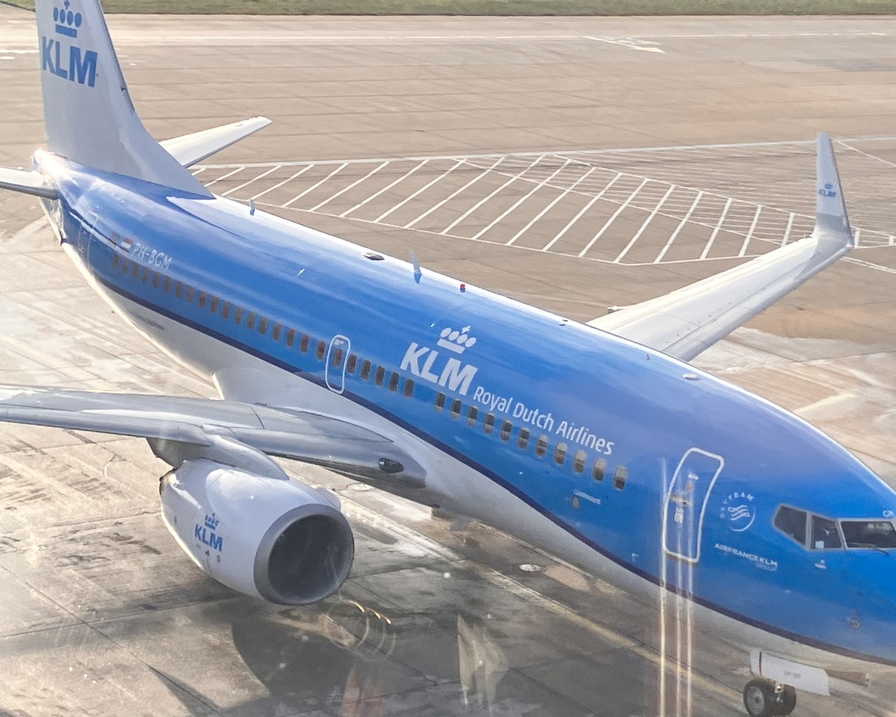 Review of KLM flight from London to Amsterdam in Business