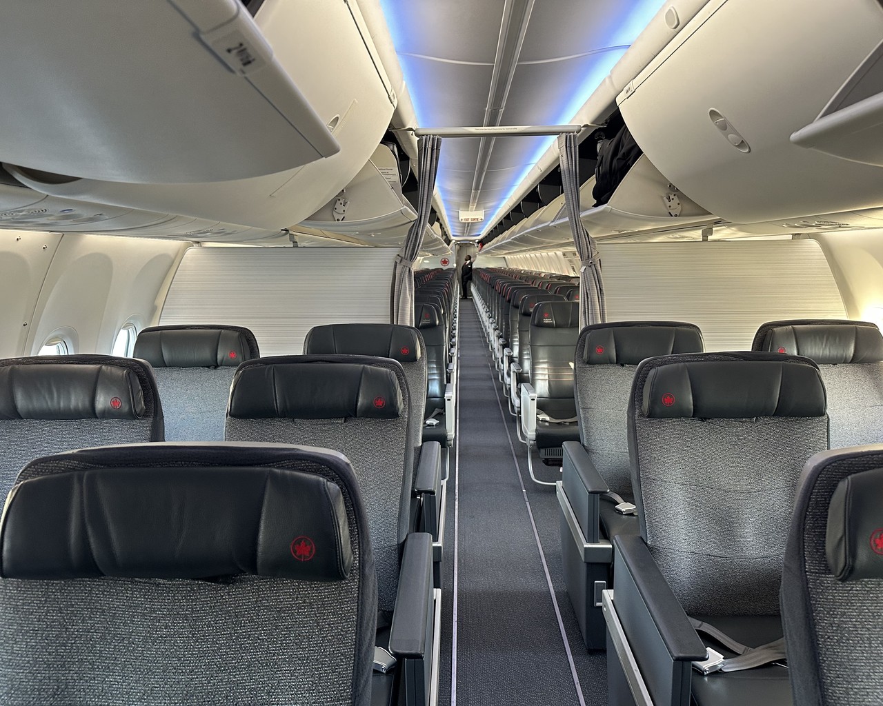 Review of Air Canada flight from San Francisco to Montreal in Business