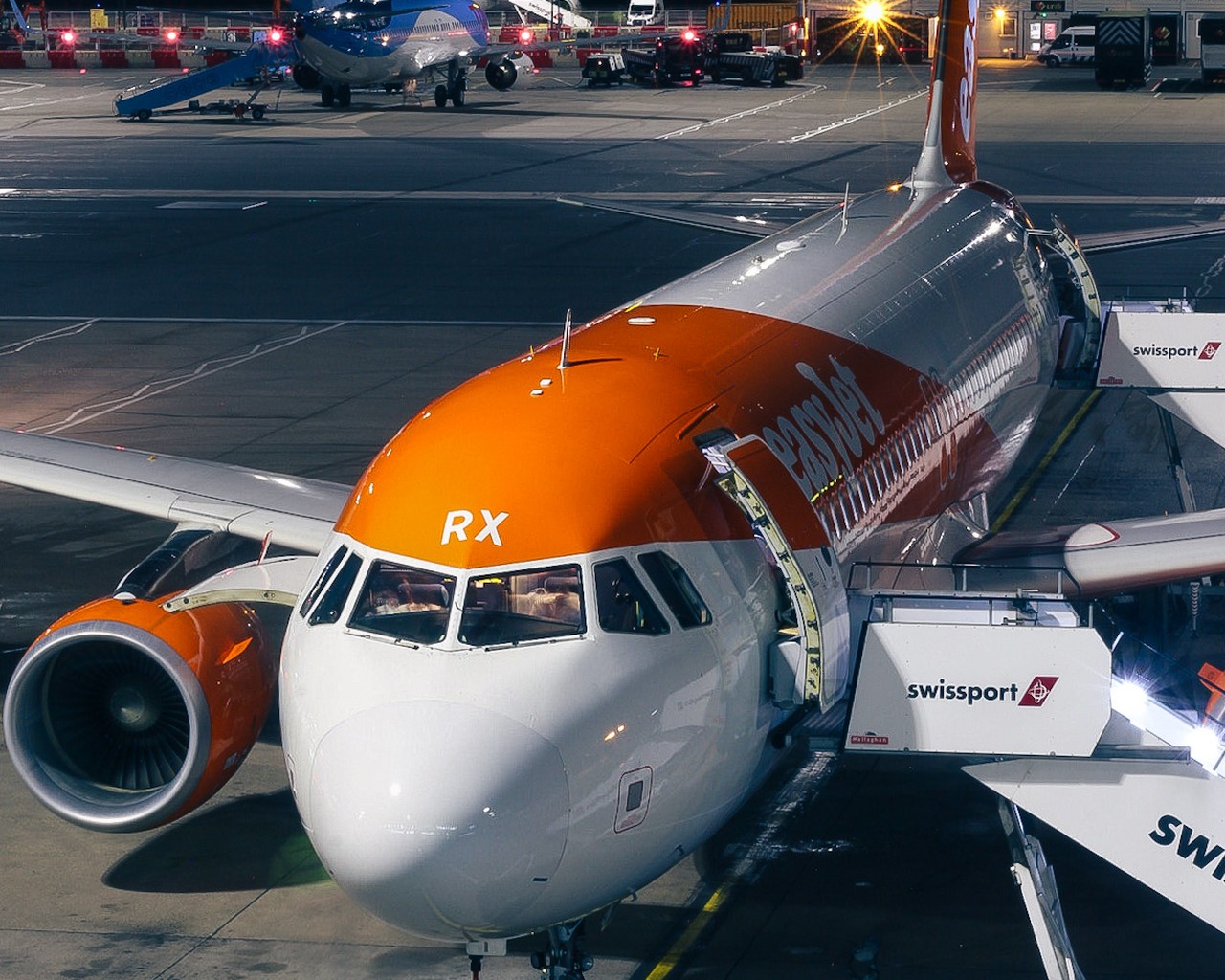 Review of easyJet flight from Birmingham to Edinburgh in Economy