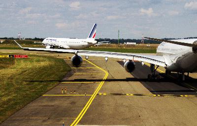 Review of Air France flight from Paris to Toronto in Economy